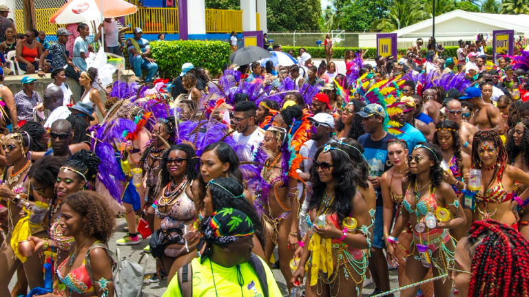 STARCOM LANDING - Starcom Network